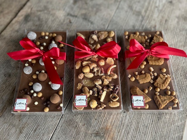 Chocoladereep melk crisp - Fabor IJs en Chocolade